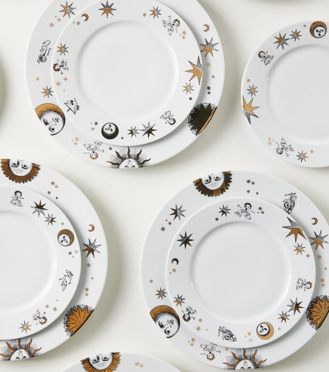 Astronomici set of 12 porcelain dinner plates in white - Fornasetti ...