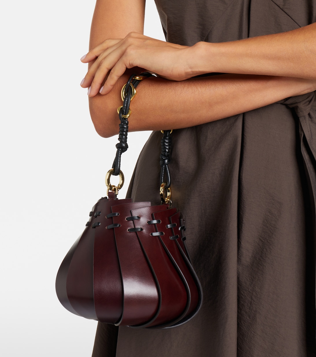 Bucket-Bag Burundi Mini aus Leder in Braun - Amanu | Mytheresa