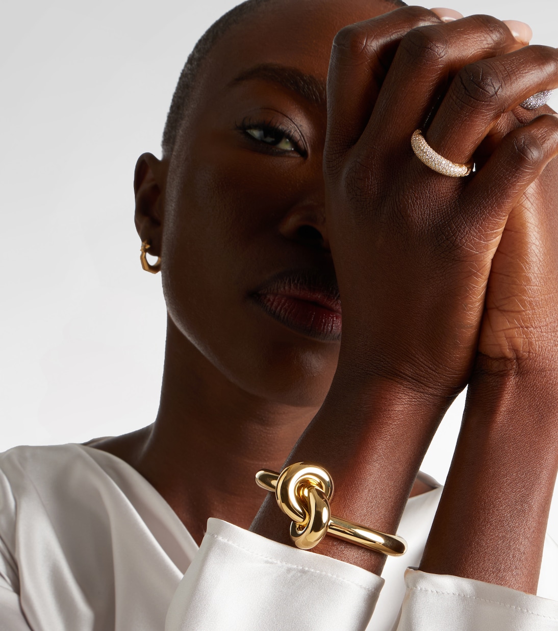 Anello New York 66 Medium in oro 18kt con diamanti in Oro - Engelbert ...