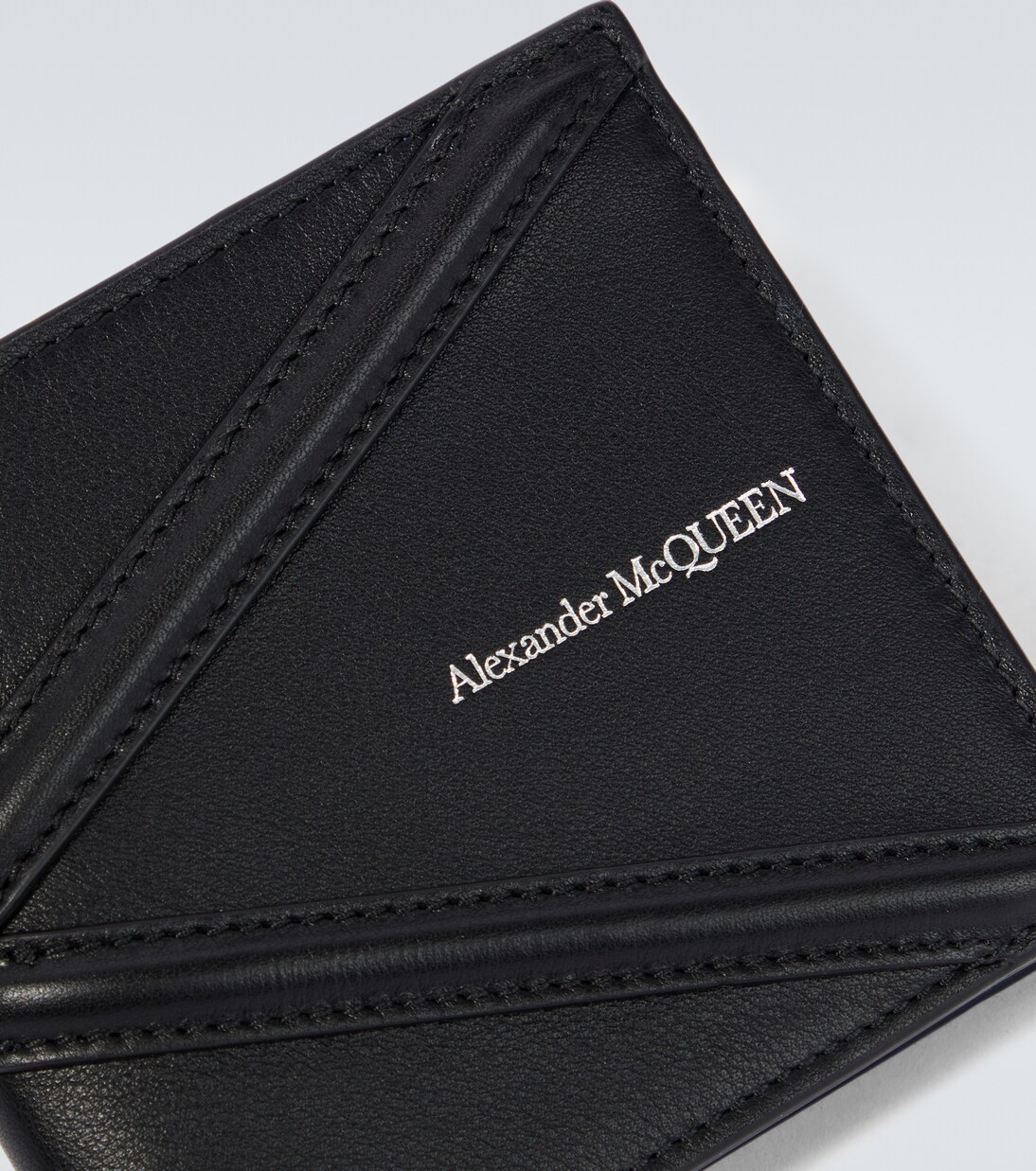 Alexander mcqueen wallets store