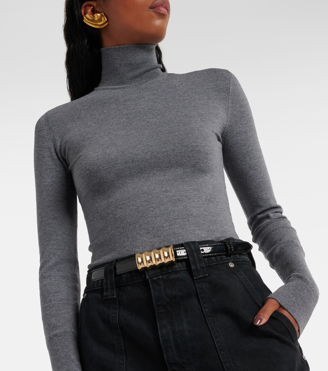 Julius Small patent leather belt in black - Khaite | Mytheresa