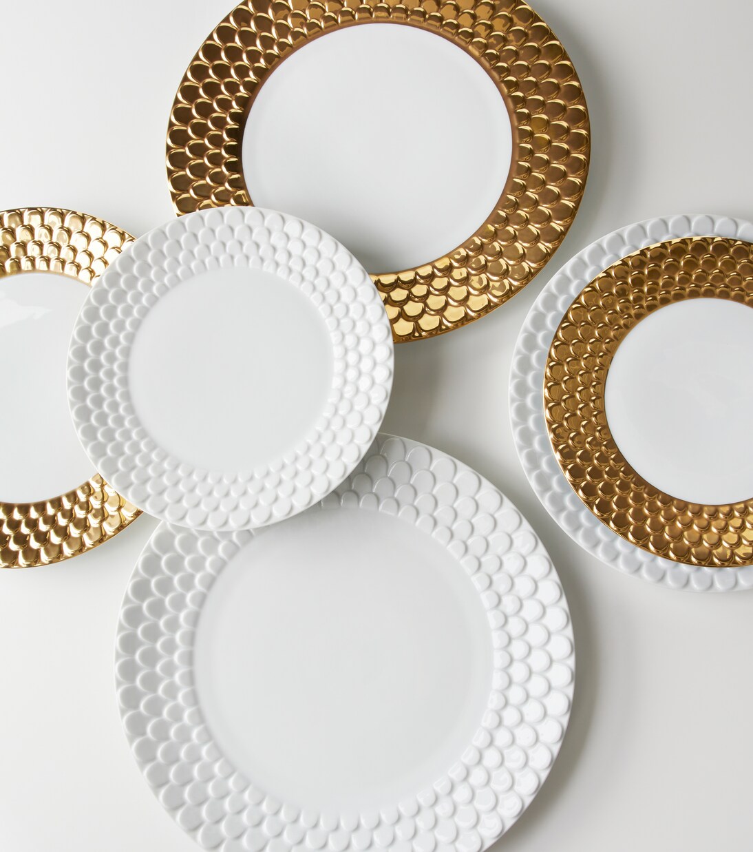 Aegean charger plate in gold - L Objet | Mytheresa