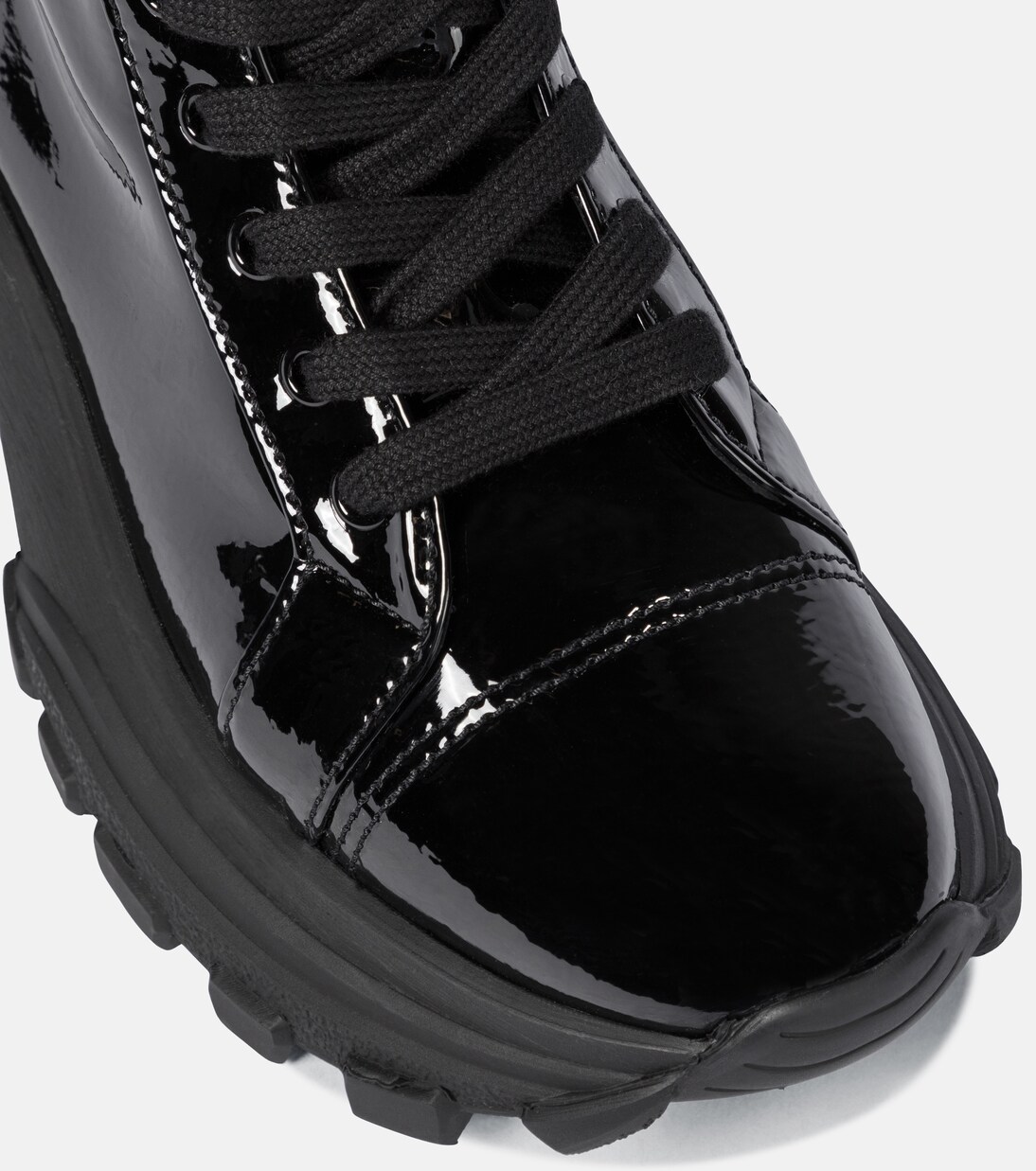 Bottines en cuir verni en noir – Miu Miu | Mytheresa