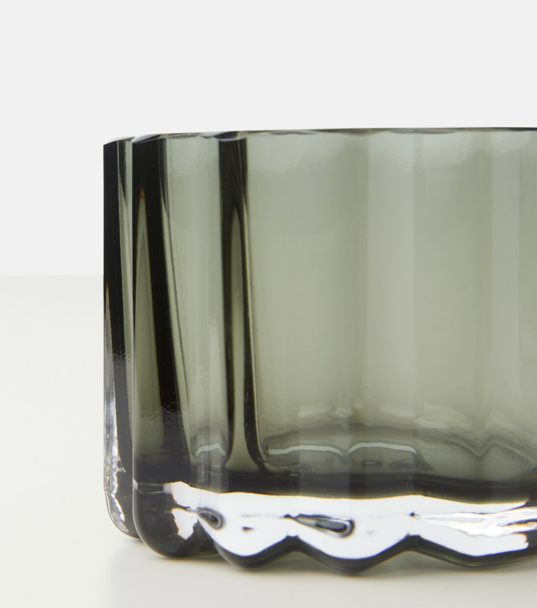 Pulse glass tealight holder in grey - Zaha Hadid Design | Mytheresa