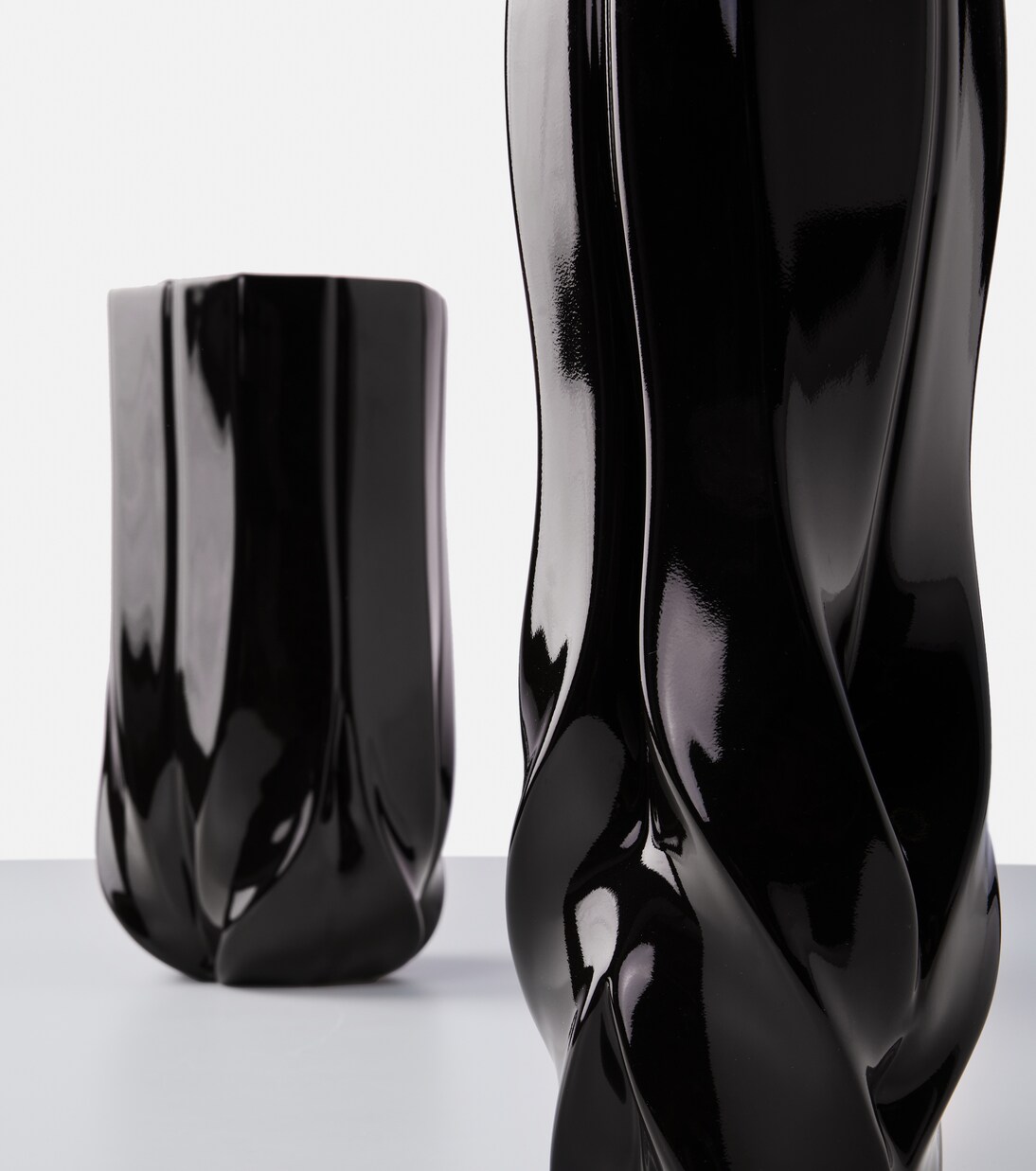 Braid Small vase in black - Zaha Hadid Design | Mytheresa