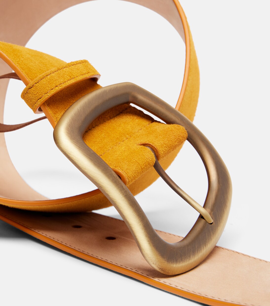 G rtel Simone Aus Veloursleder In Braun Gabriela Hearst Mytheresa G rtel Simone Aus Veloursleder In Braun Gabriela Hearst Mytheresa