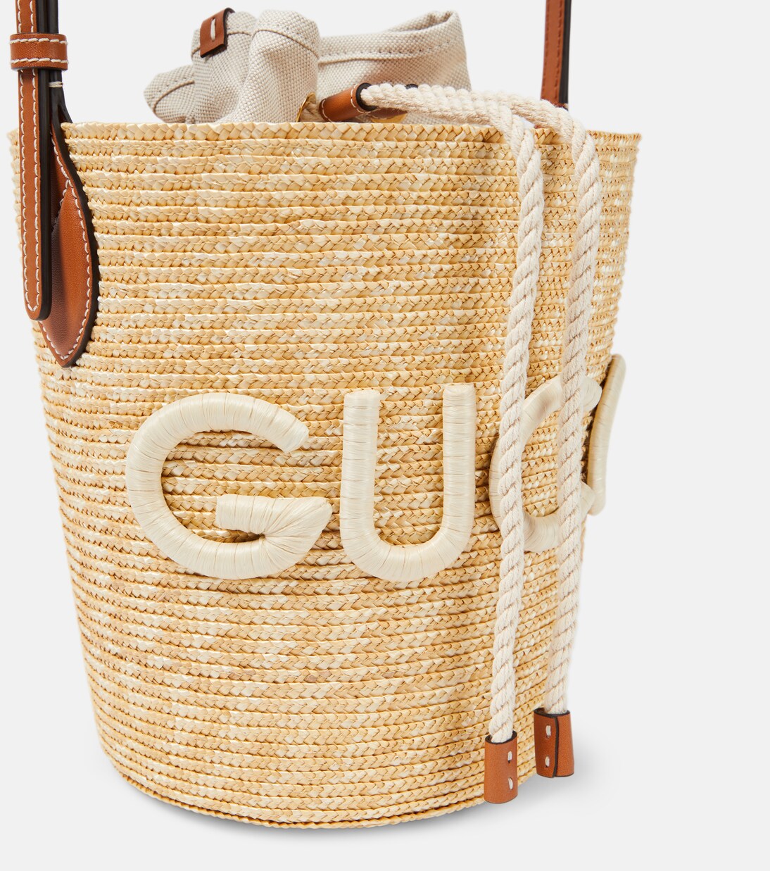 Gucci Summer Small leather-trimmed bucket bag in beige - Gucci | Mytheresa